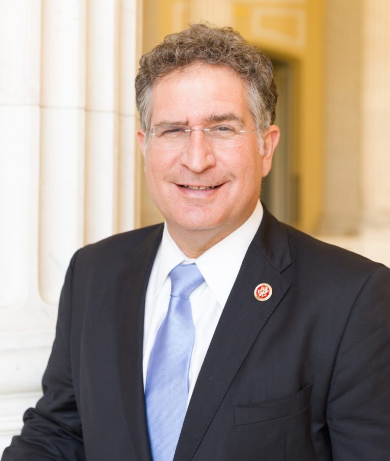 Congressman Joe Garcia – Hosts town hall meeting