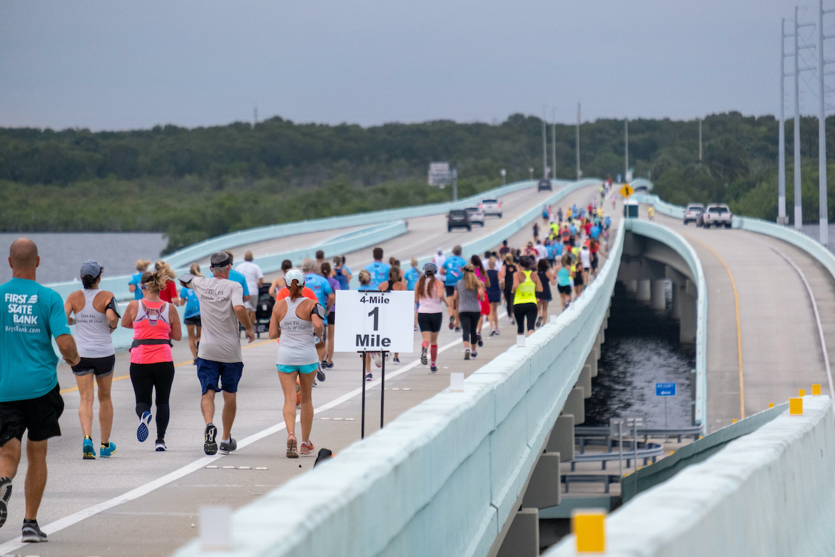 Hundreds trek across Jewfish Creek Bridge