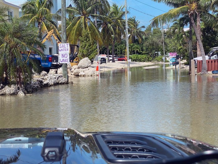 TIDAL FLOODING UNFOLDS IN KEY LARGO COMMUNITY