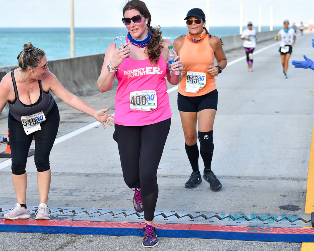 SCENES FROM THE 7-MILE BRIDGE RUN