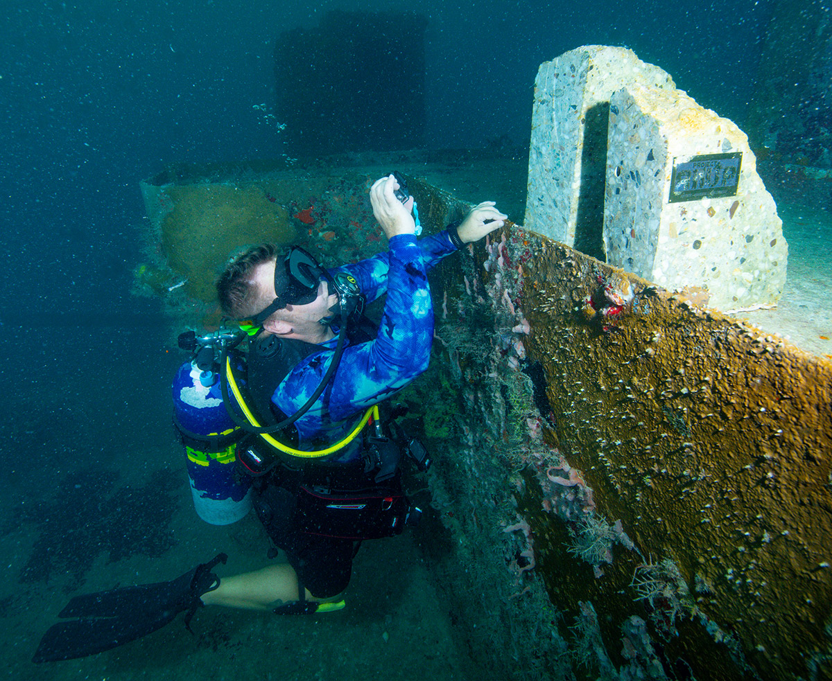 IN PICTURES: KEY WEST SHIPWRECK HOSTS 9/11 TRIBUTE