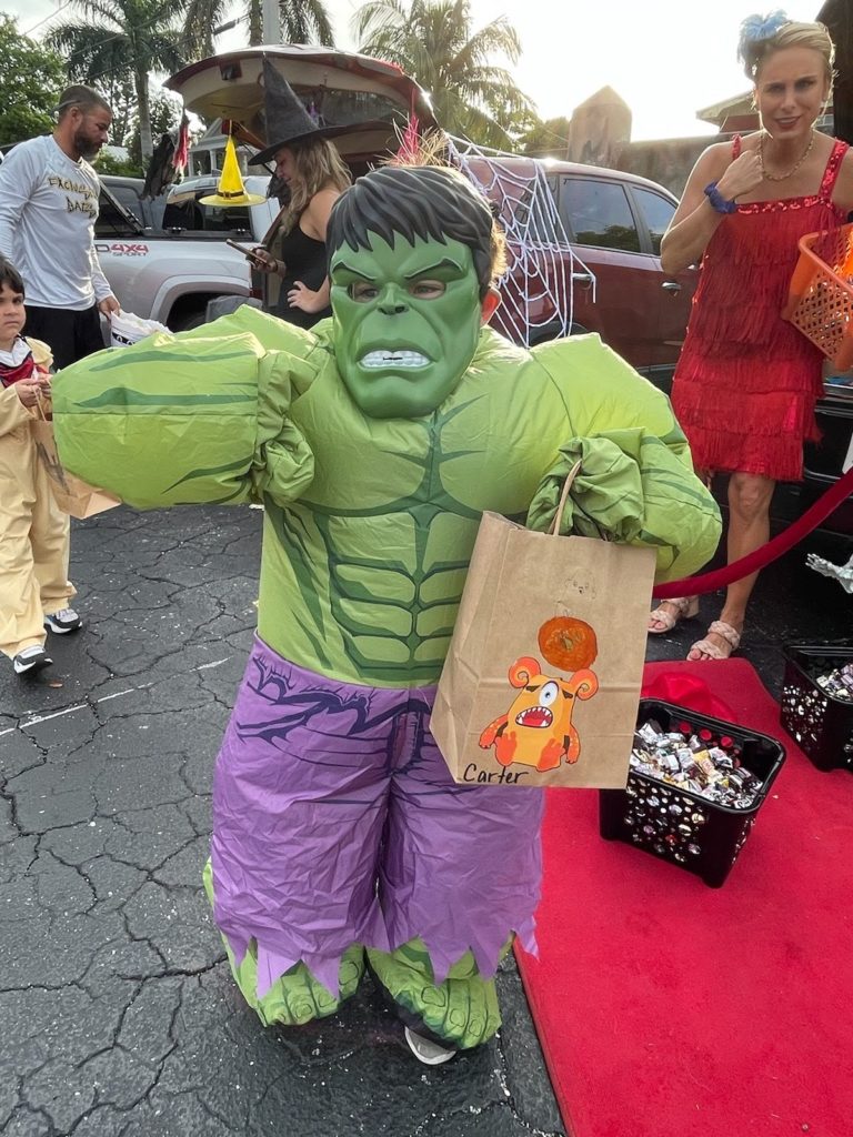 IN PICTURES: KEY WEST HALLOWEEN COSTUMES TAKE THE CAKE