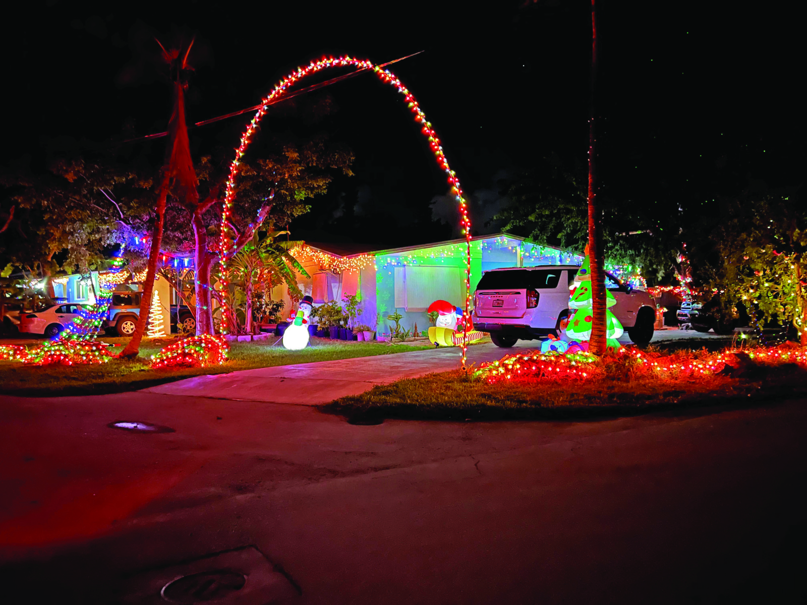 IN PICTURES: MARATHON’S BEST HOLIDAY LIGHTS