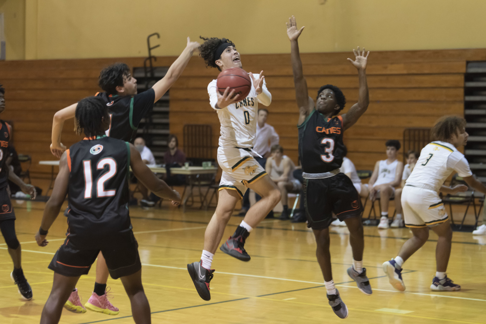 IN PICTURES: HURRICANES FROM THE KEYS AND MAINLAND COLLIDE IN BOYS ...