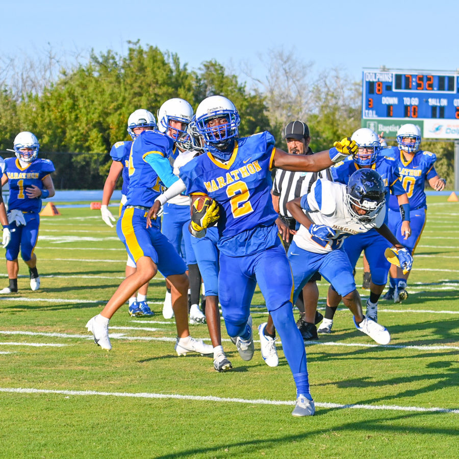 IN PICTURES: MARATHON FOOTBALL BEATS PALM GLADES IN SPRING GAME