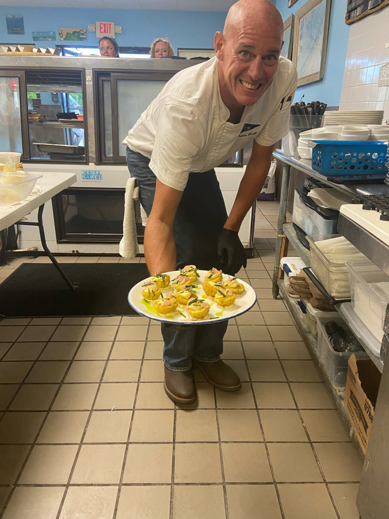 IN PICTURES: FUNDRAISER DINNER PROVIDES CARE FOR FORGOTTEN FELINES