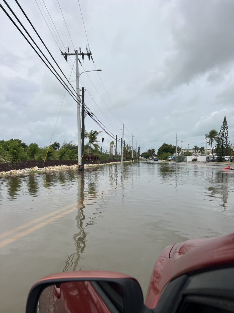 HURRICANE IAN FLOODS KEY WEST, DOWNS TREES & CUTS POWER
