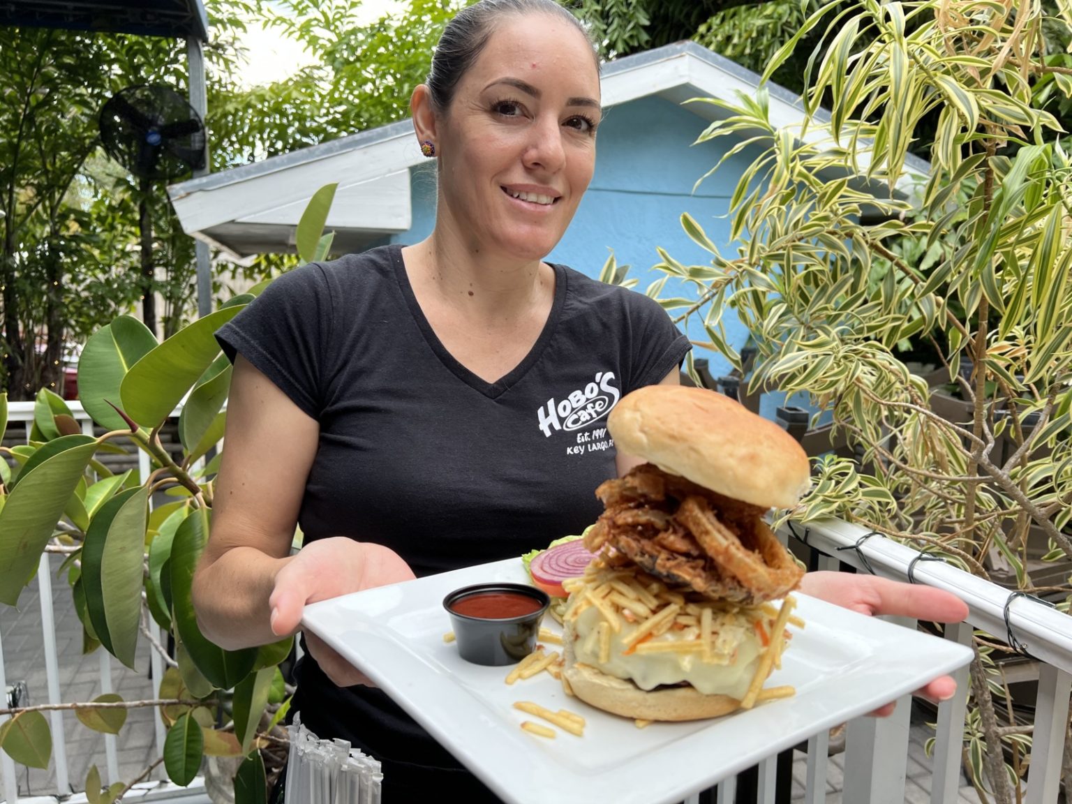 BEST OF UPPER KEYS BRINGS A BURGER BUZZ