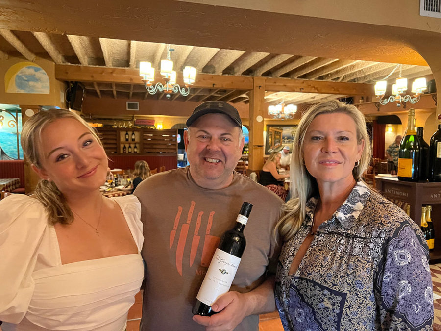 KEY LARGO’S CAFE LARGO DISHES THE SECRET SAUCE FOR 30 YEARS & COUNTING