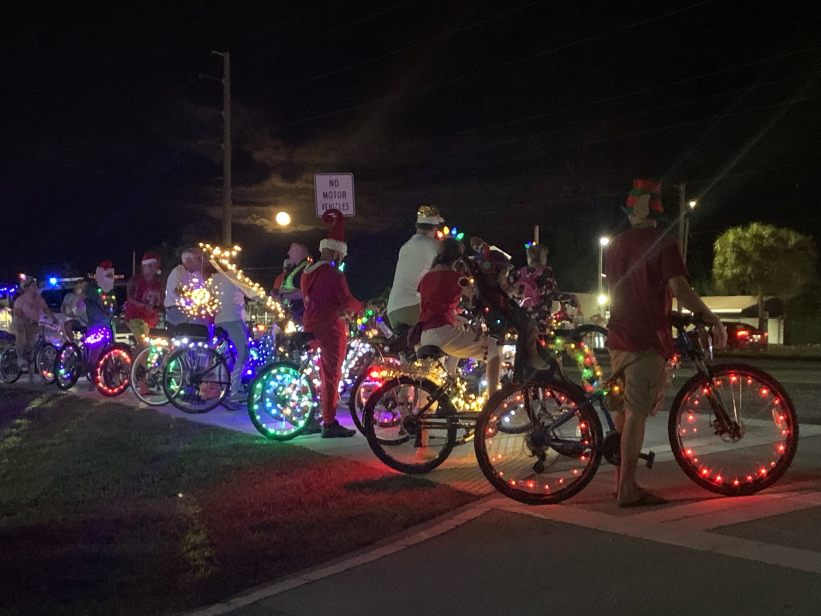 IN PICTURES: LIGHTED BIKES RIDE THROUGH KEY LARGO FOR CHARITY