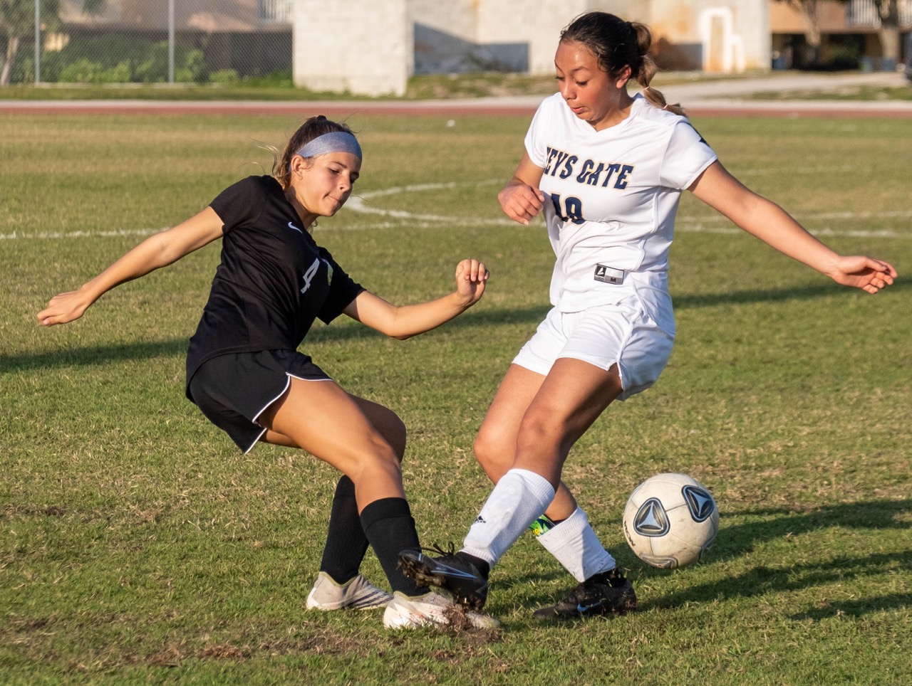 KEYS SOCCER TEAMS BATTLE THROUGH DISTRICT BRACKETS