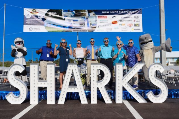 SUGARLOAF SCHOOL SETS NEW WORLD RECORD — NOW 887 PEOPLE CAN’T GET THE ...