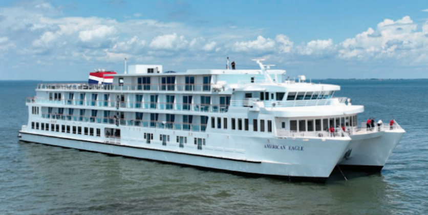 A SMALL CRUISE SHIP IS COMING TO KEY WEST