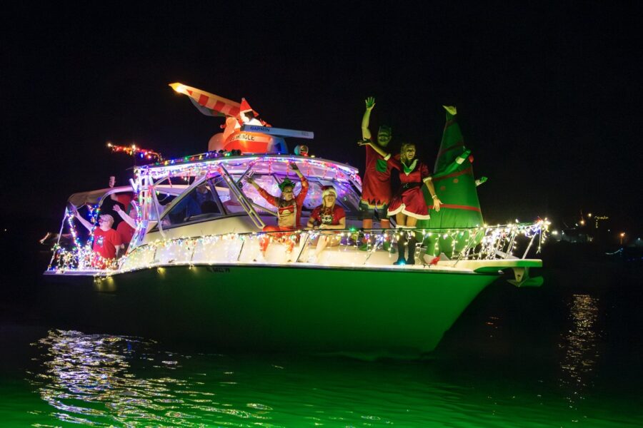 GLOWING REFLECTIONS: THREE HOLIDAY BOAT PARADES DELIGHT THE MIDDLE KEYS