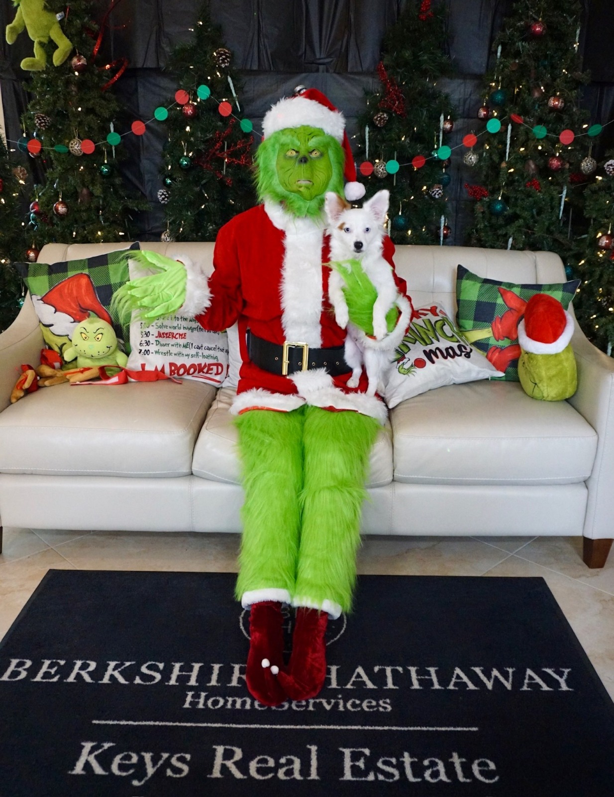 MERRY GRINCHMAS: DR. SEUSS ICON VISITS BERKSHIRE HATHAWAY