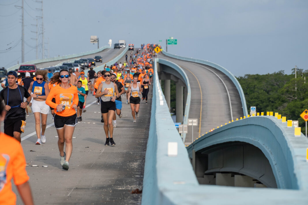 IN PICTURES: RECORD 500 RUNNERS & WALKERS TAKE PART IN ANNUAL KEY LARGO ...