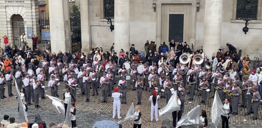 KEY WEST HIGH SCHOOL BAND PLAYS LONDON'S NEW YEAR'S DAY PARADE. HERE'S ...