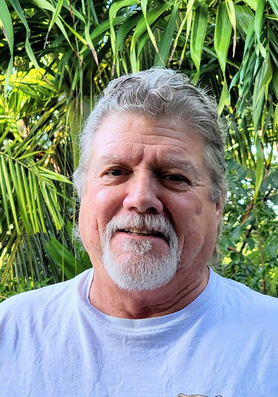 SERVICE AT SEA INSPIRES WAVES OF GLASSWORK BY ARTIST CHRIS CATLETT