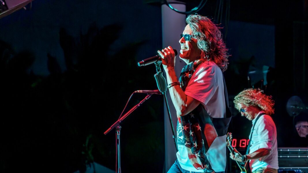 FOREIGNER’S FAREWELL TOUR ROCKS KEY WEST AMPHITHEATER