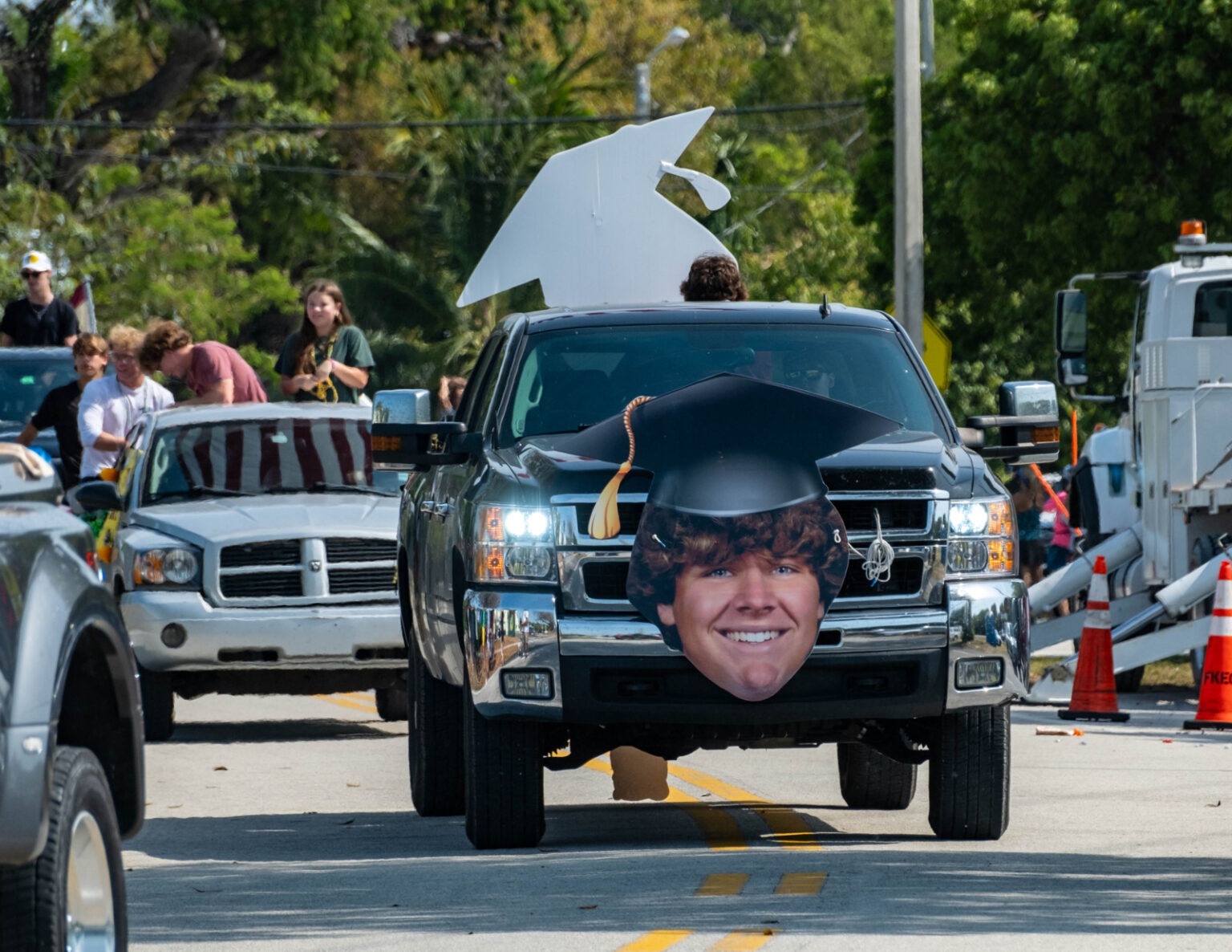 IN PICTURES: CORAL SHORES SENIORS PARADE IN A FINAL FAREWELL