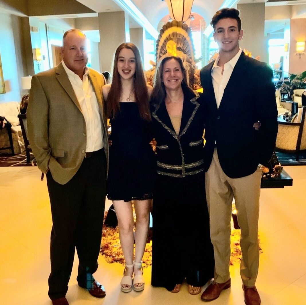 THANK YOU, MOM - TRIBUTES TO KEY WEST MOTHERS