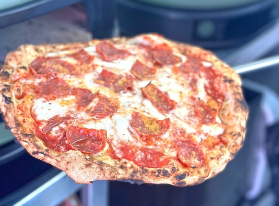 COMING IN HOT: LEOPOLDO’S OFFERS AUTHENTIC NEAPOLITAN PIZZA