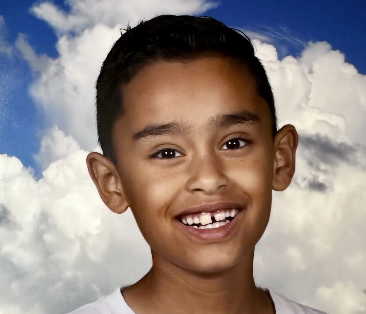8-YEAR-OLD DAVID HERNANDEZ BEGINS BATTLE AGAINST OSTEOSARCOMA
