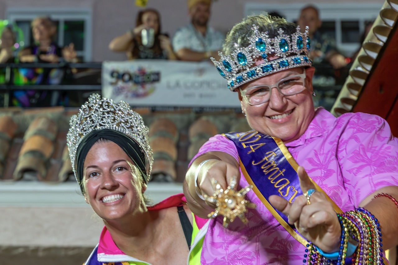 FANTASY FEST PHOTOS FROM AN EYE-POPPING PARADE