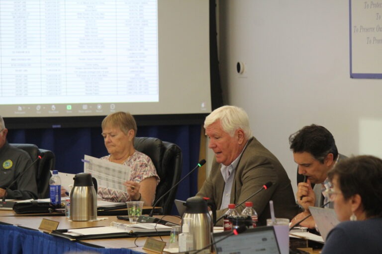 ISLAMORADA MANAGER RON SAUNDERS GETS TO WORK ON KEY ISSUES