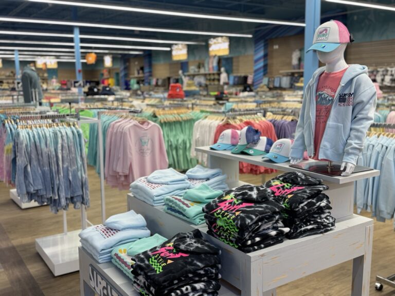 MAKING WAVES IN MARATHON: SURF STYLE OPENS ITS DOORS